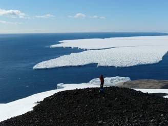 Dr. Emslie's Antarctic Blog 2010