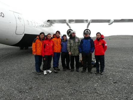 Dr. Emslie's Antarctic Blog 2010-11