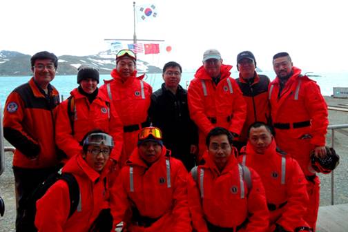 Dr. Emslie's Antarctic Blog 2010-11